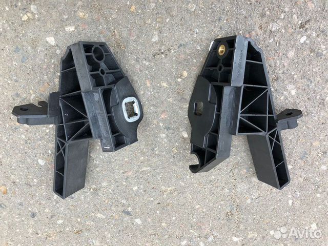 Кронштейн передней панели Мерседес С 205 купить в Москве | Запчасти | Авито